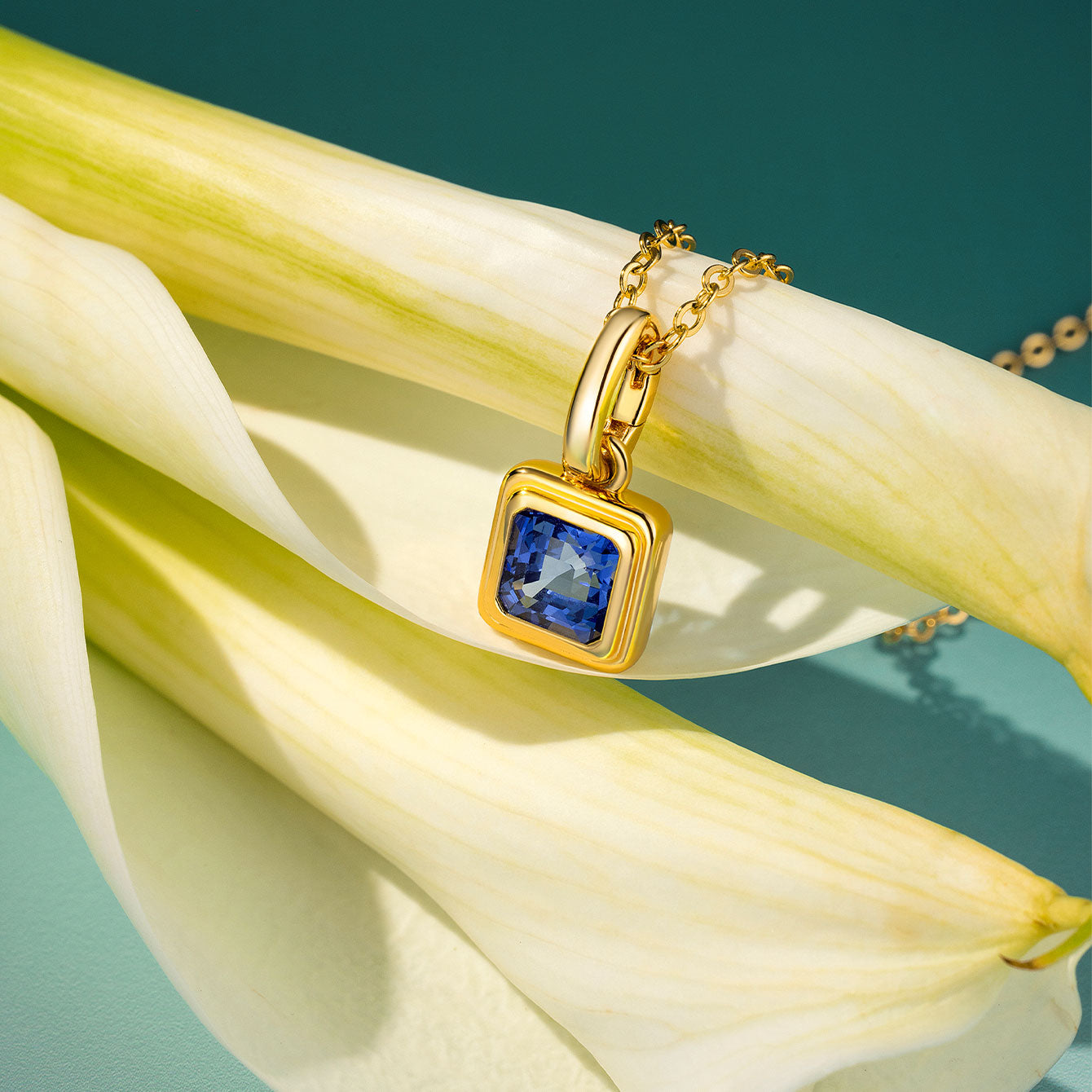 Geometry Sapphire Sphere Pendant | Elegance & Wisdom
